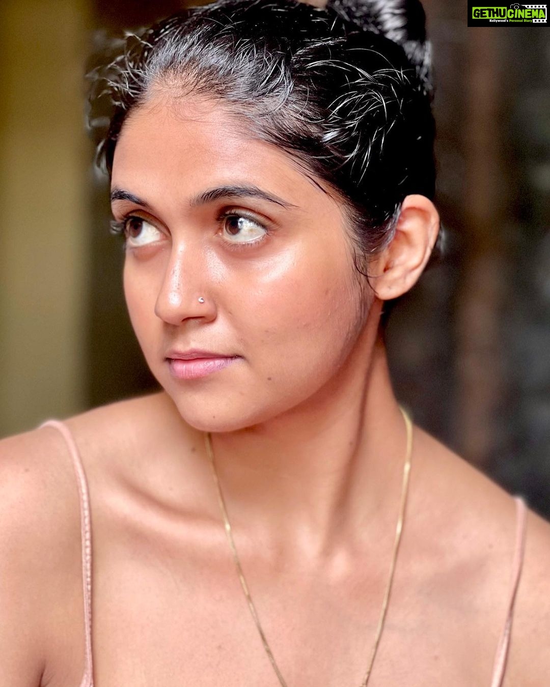 Rinku Rajguru Instagram – Stillness 🍂🍁 | Gethu Cinema