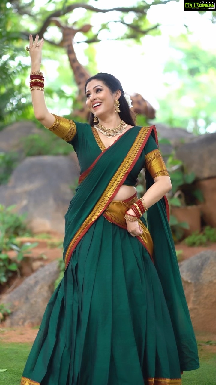 Sadha Wiki, Biography, Age, Gallery, Spouse and more