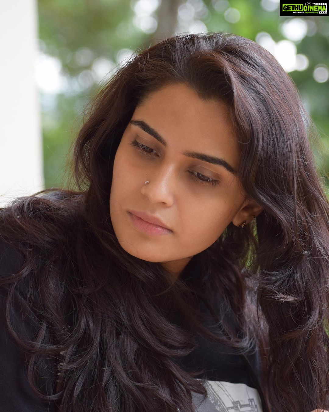 Sangeetha Bhat Instagram – Just being me…..😍🤭😍 Through my husband’s eye 🧿 @sudarshan_rangaprasad ...