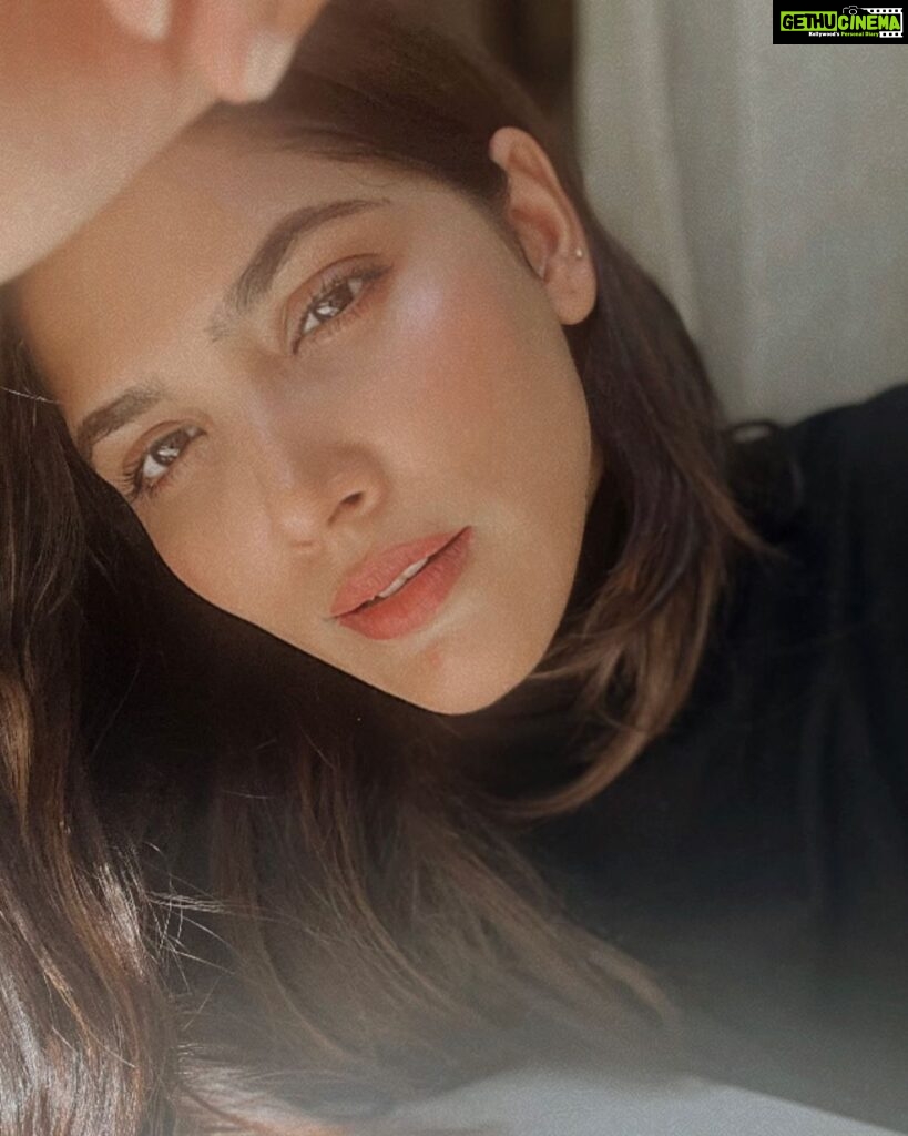 Actress Sayli Patil HD Instagram Photos and Wallpapers June 2023 ...