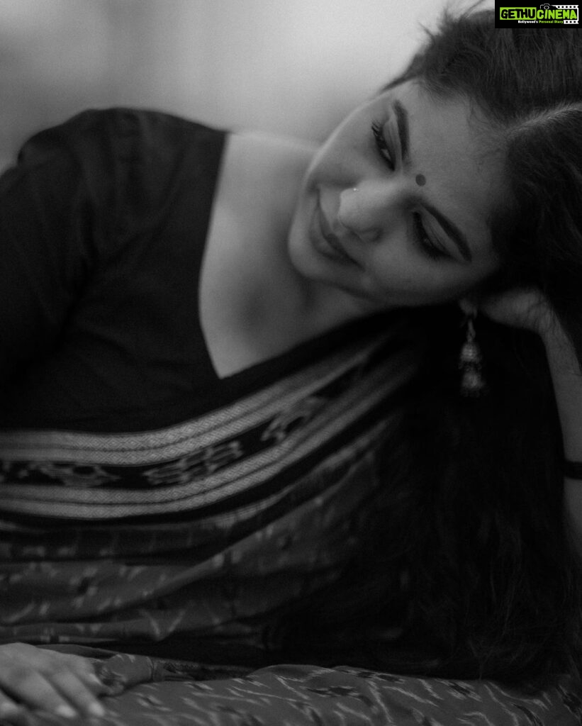 Actress Srinda HD Instagram Photos and Wallpapers August 2023 | Gethu ...