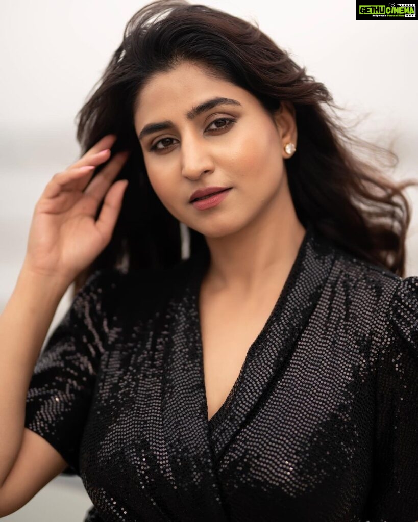 Actress Varshini Sounderajan HD Instagram Photos and Wallpapers ...