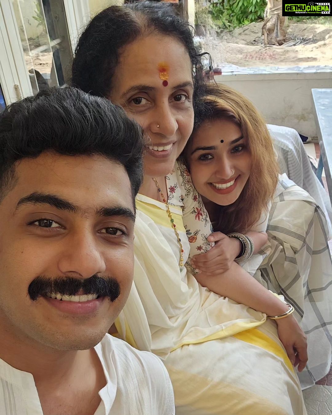 Actress Vidhya Mohan HD Instagram Photos and Wallpapers September 2023 ...