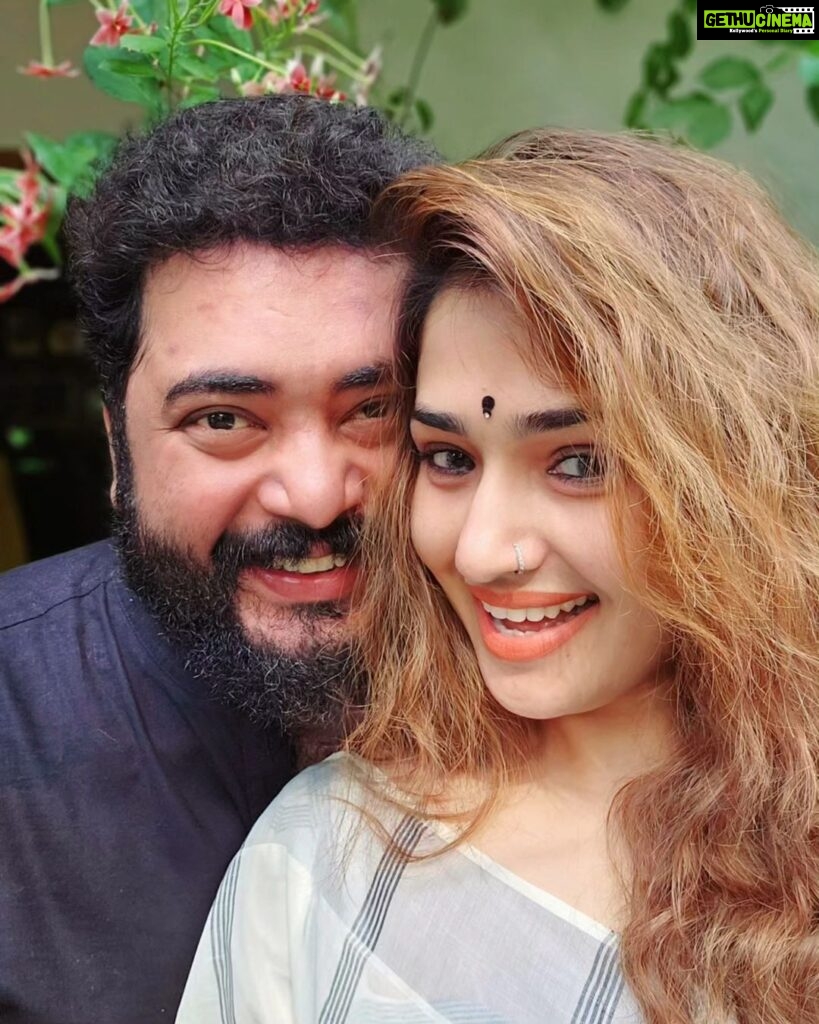Actress Vidhya Mohan HD Instagram Photos and Wallpapers September 2023 ...