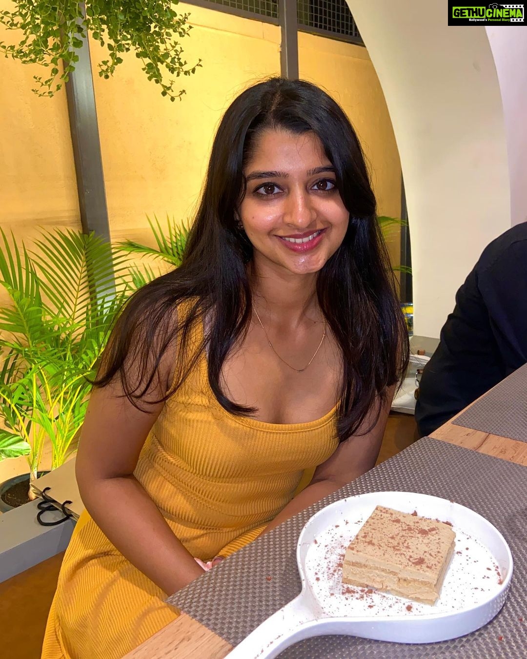 Actress Aishani Shetty HD Instagram Photos and Wallpapers October 2023 | Gethu Cinema