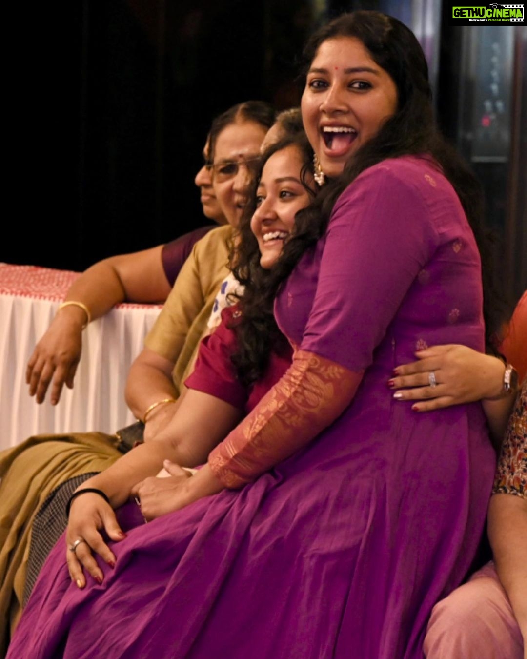 Anumol Instagram – Pendulum promotions look book ! | Gethu Cinema