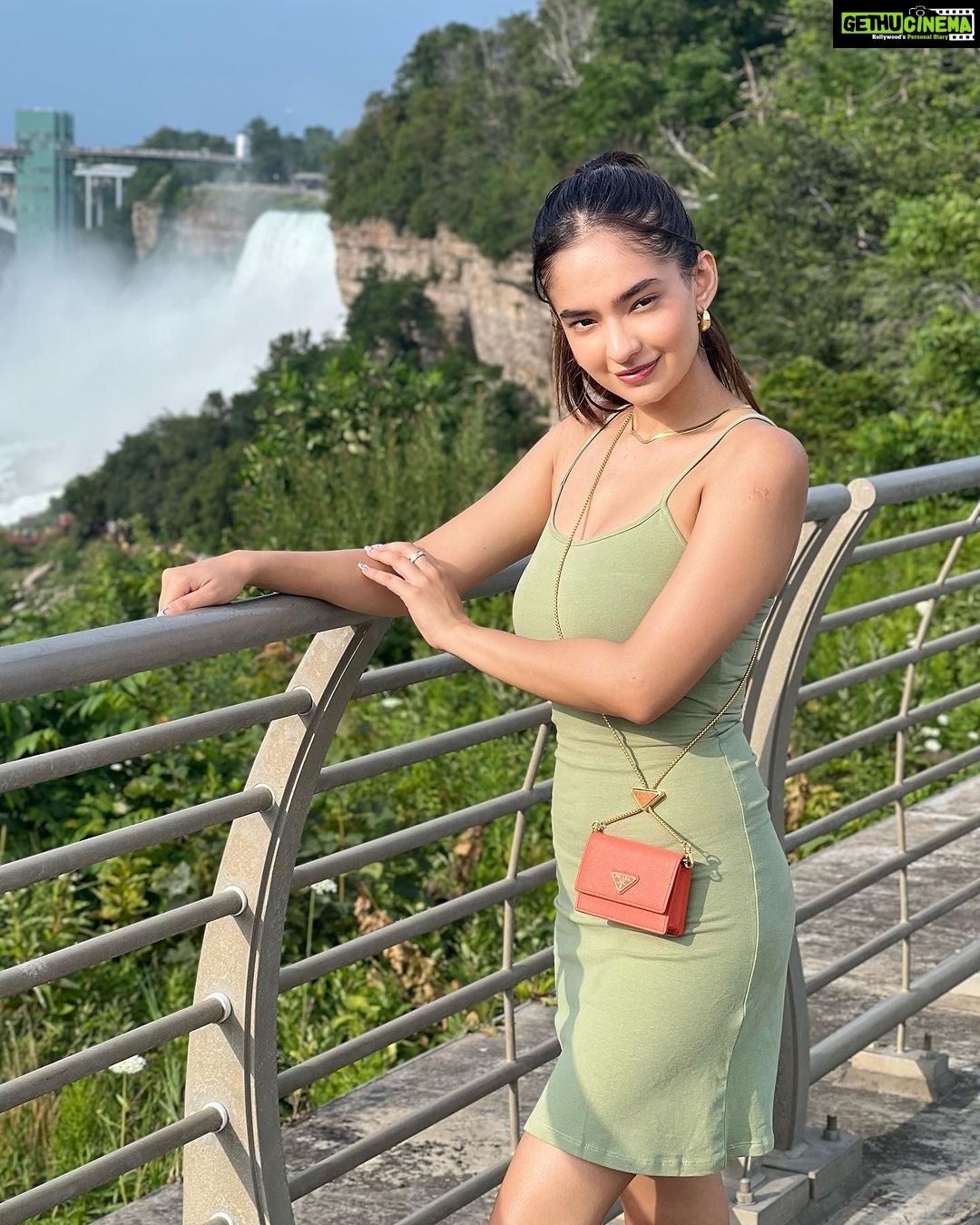 Anushka Sen Instagram – At the super beautiful Niagara Falls 🥰 Buffalo ...