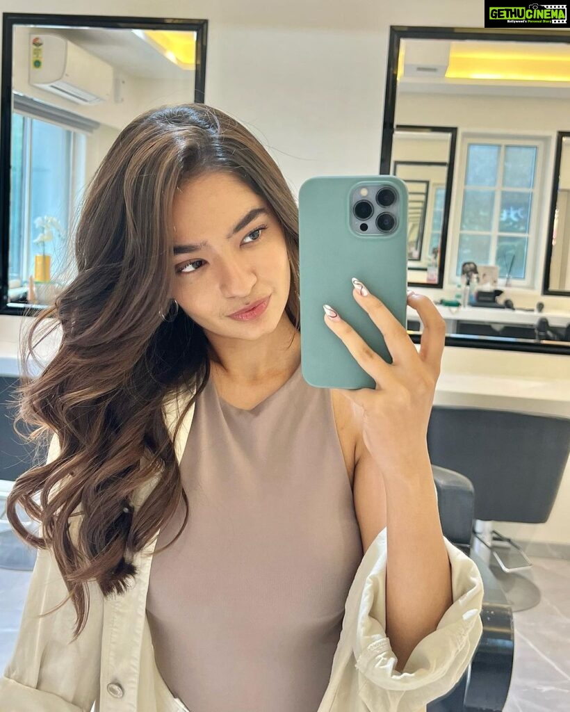Actress Anushka Sen HD Instagram Photos and Wallpapers August 2023 ...