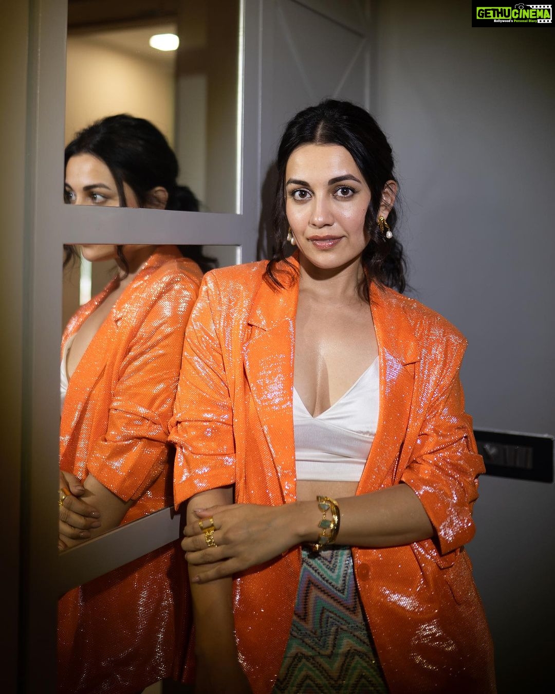 Actress Esha Kansara HD Instagram Photos and Wallpapers August 2023 ...