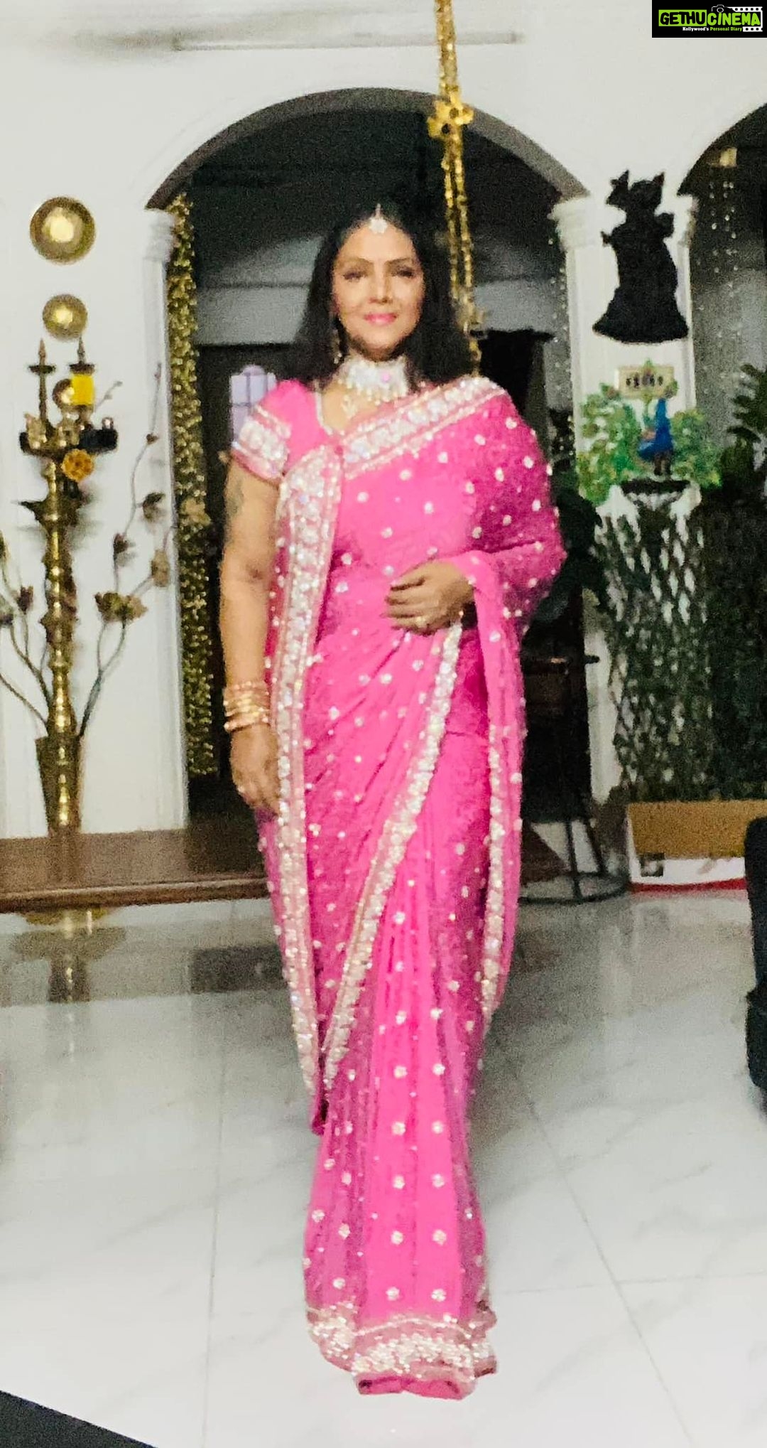 Actress Fathima Babu HD Instagram Photos and Wallpapers October 2023 ...