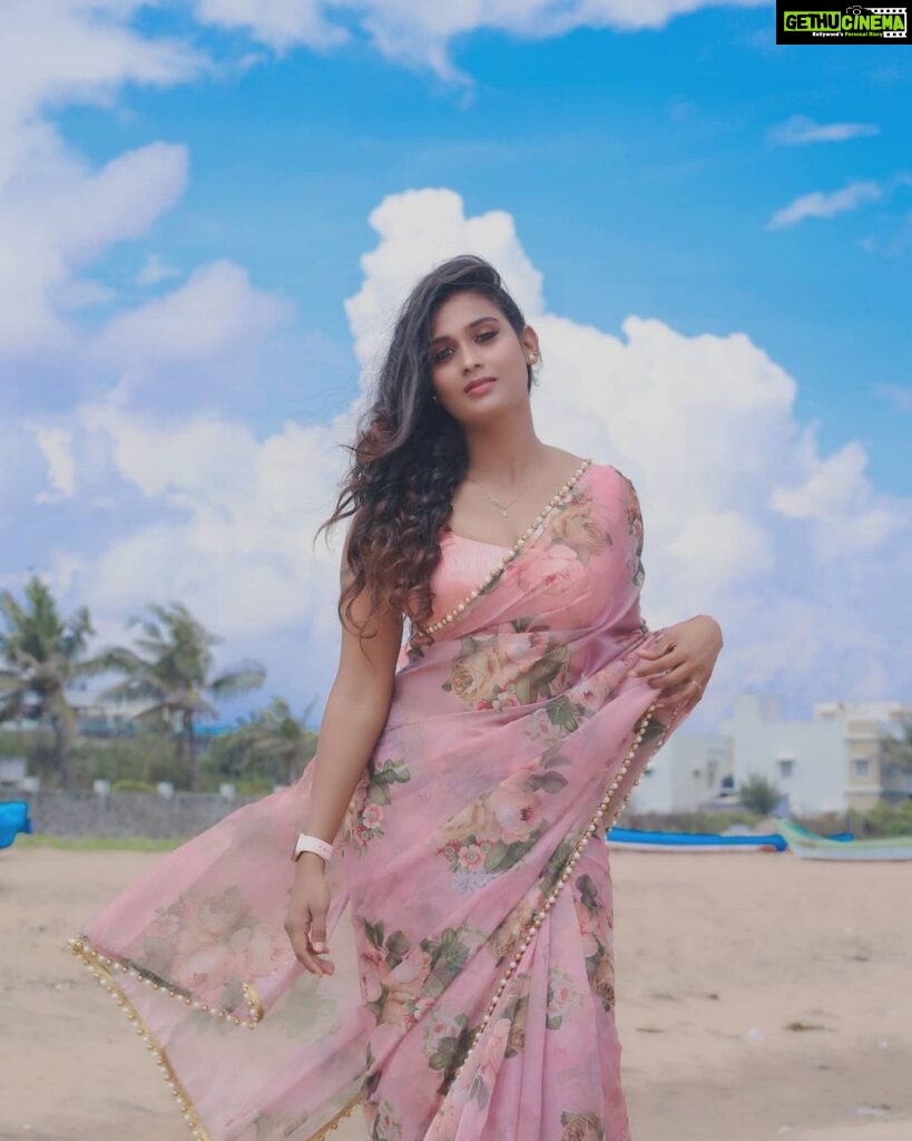 Actress Poornima Ravi HD Instagram Photos and Wallpapers April 2021 ...