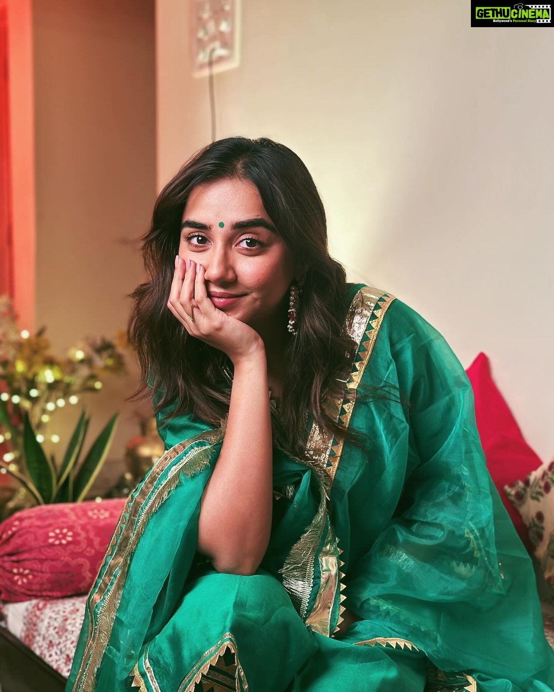 Actress Prajakta Koli HD Instagram Photos and Wallpapers October 2023 ...