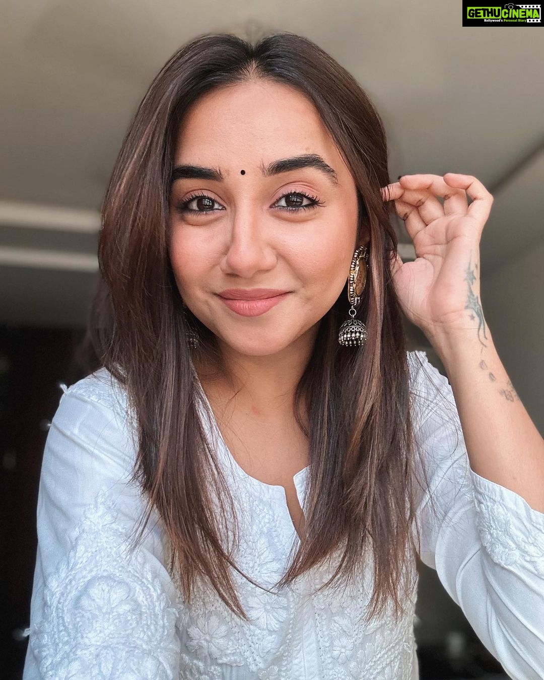 Actress Prajakta Koli HD Instagram Photos and Wallpapers October 2023 ...