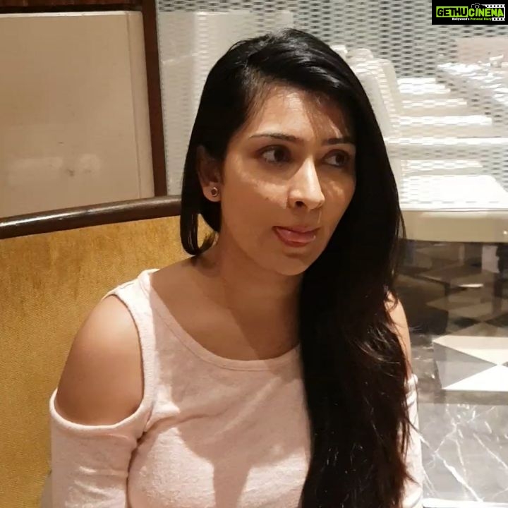 Radhika Pandit Instagram - I had forgotten to give credits to the video ...