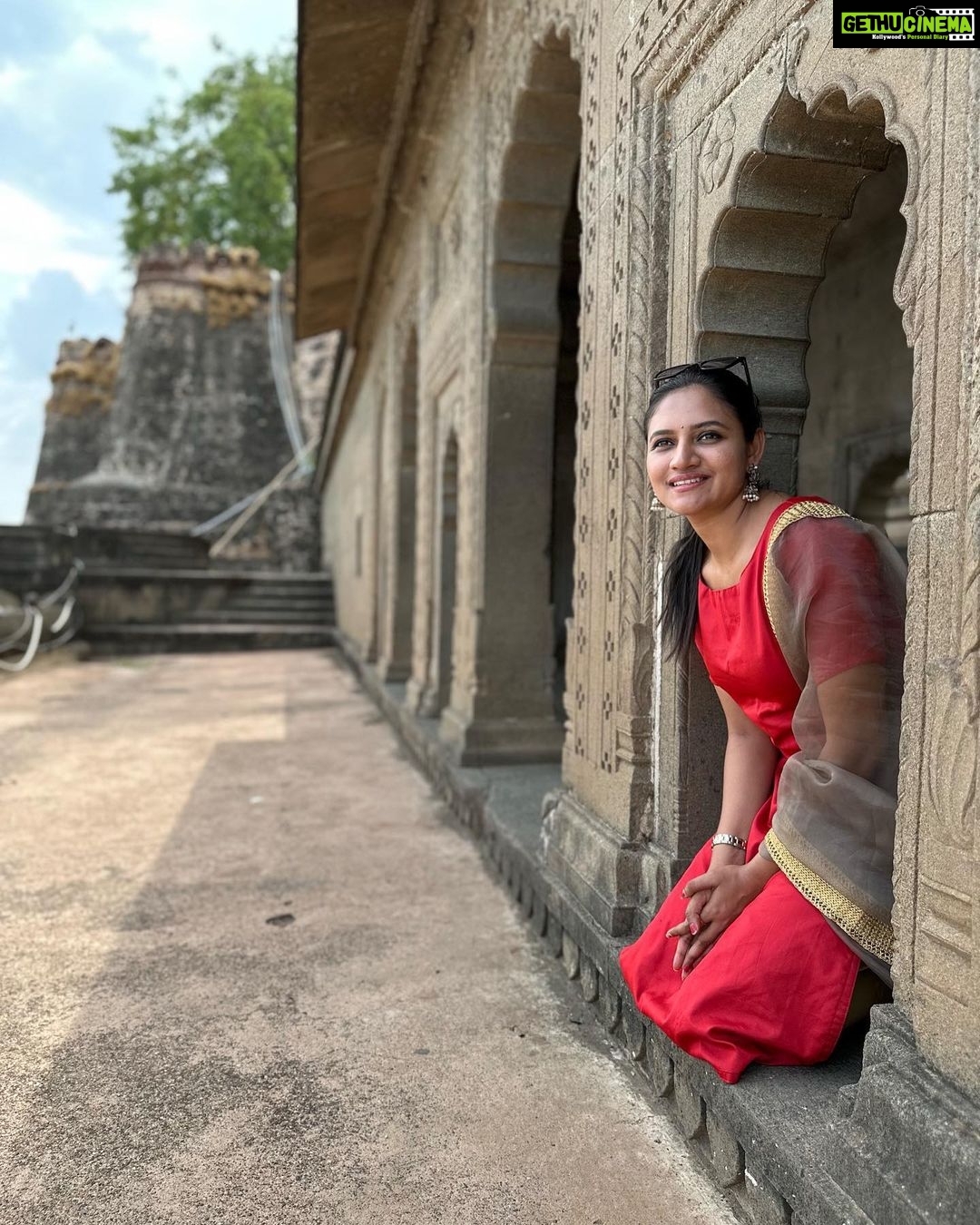 Actress Ranjani Raghavan HD Instagram Photos and Wallpapers June 2023 ...