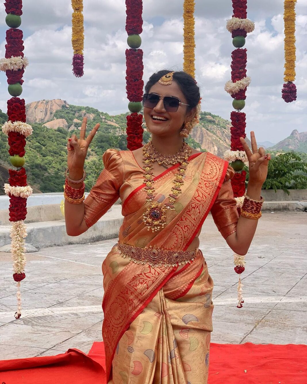 Actress Ranjani Raghavan HD Photos and Wallpapers July 2022 - Gethu Cinema