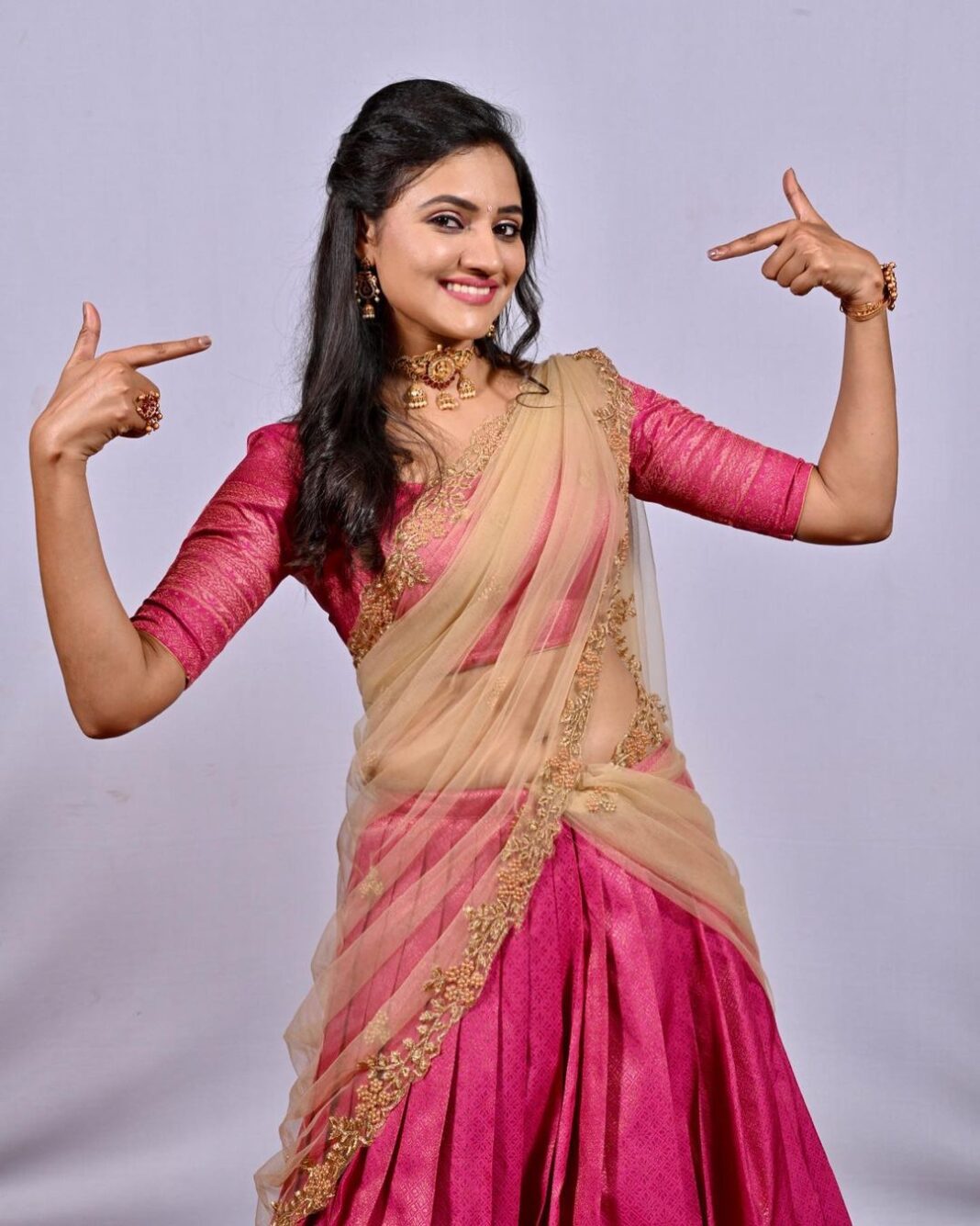 Actress Ranjani Raghavan HD Photos and Wallpapers March 2022 | Gethu Cinema