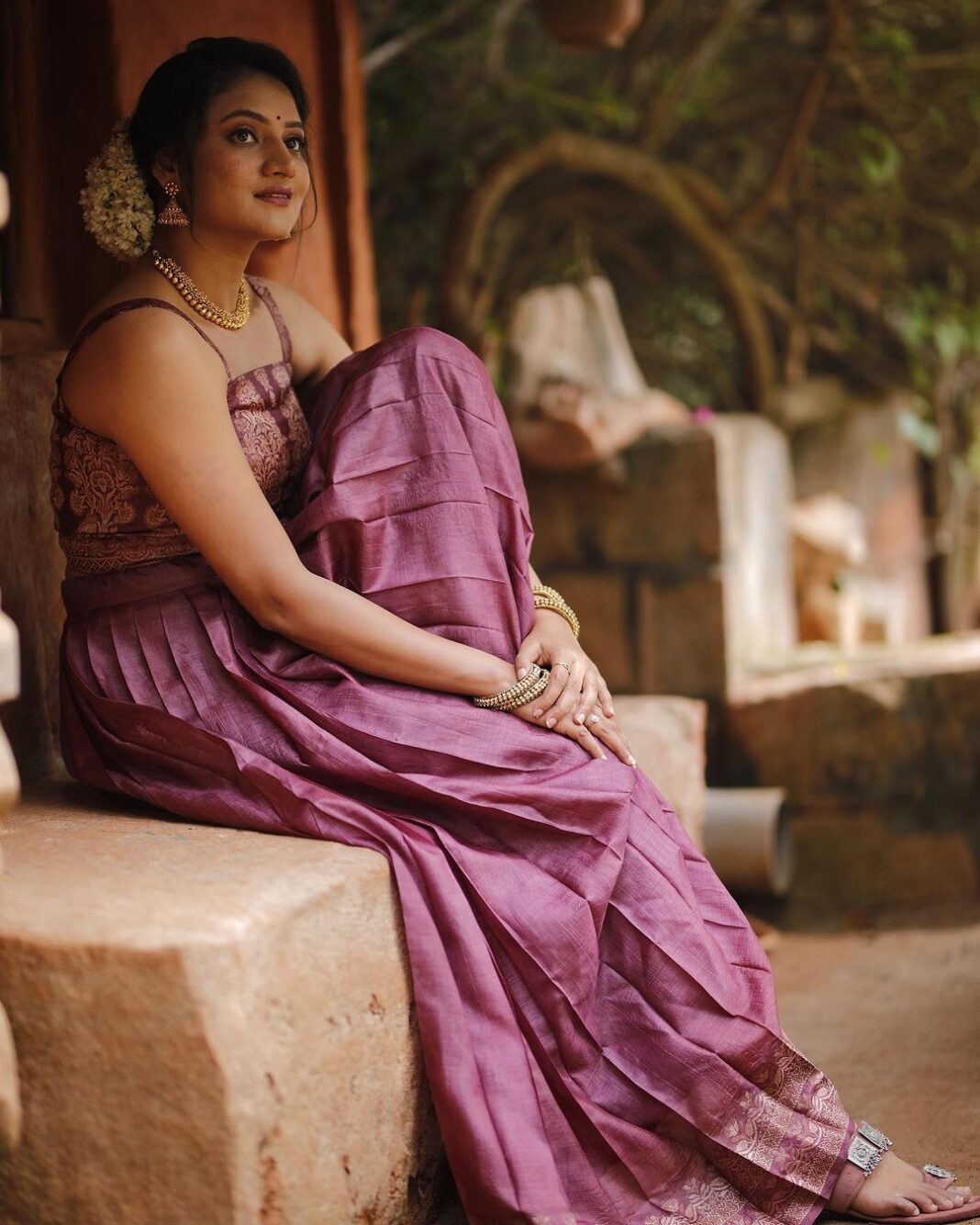 Actress Ranjani Raghavan HD Photos and Wallpapers October 2023 - Gethu ...
