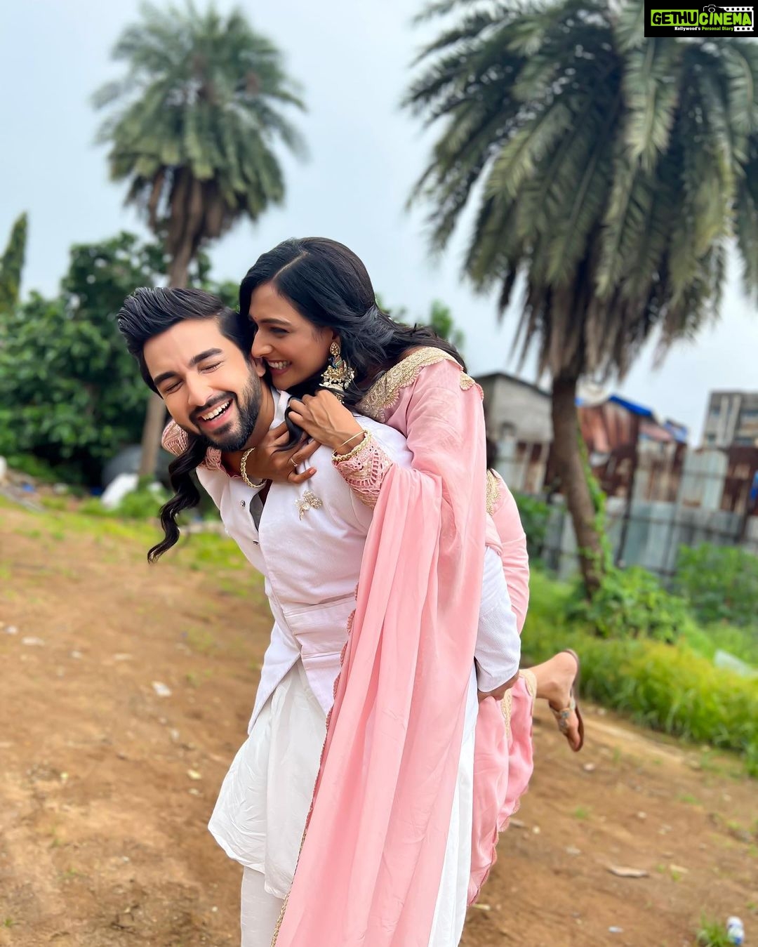 Rohit Suchanti's Most Liked Photos and Posts - Gethu Cinema