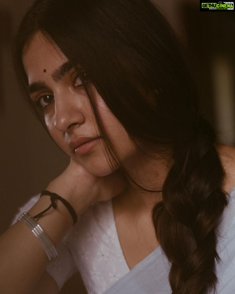 Actress Rukmini Vasanth HD Instagram Photos and Wallpapers September ...