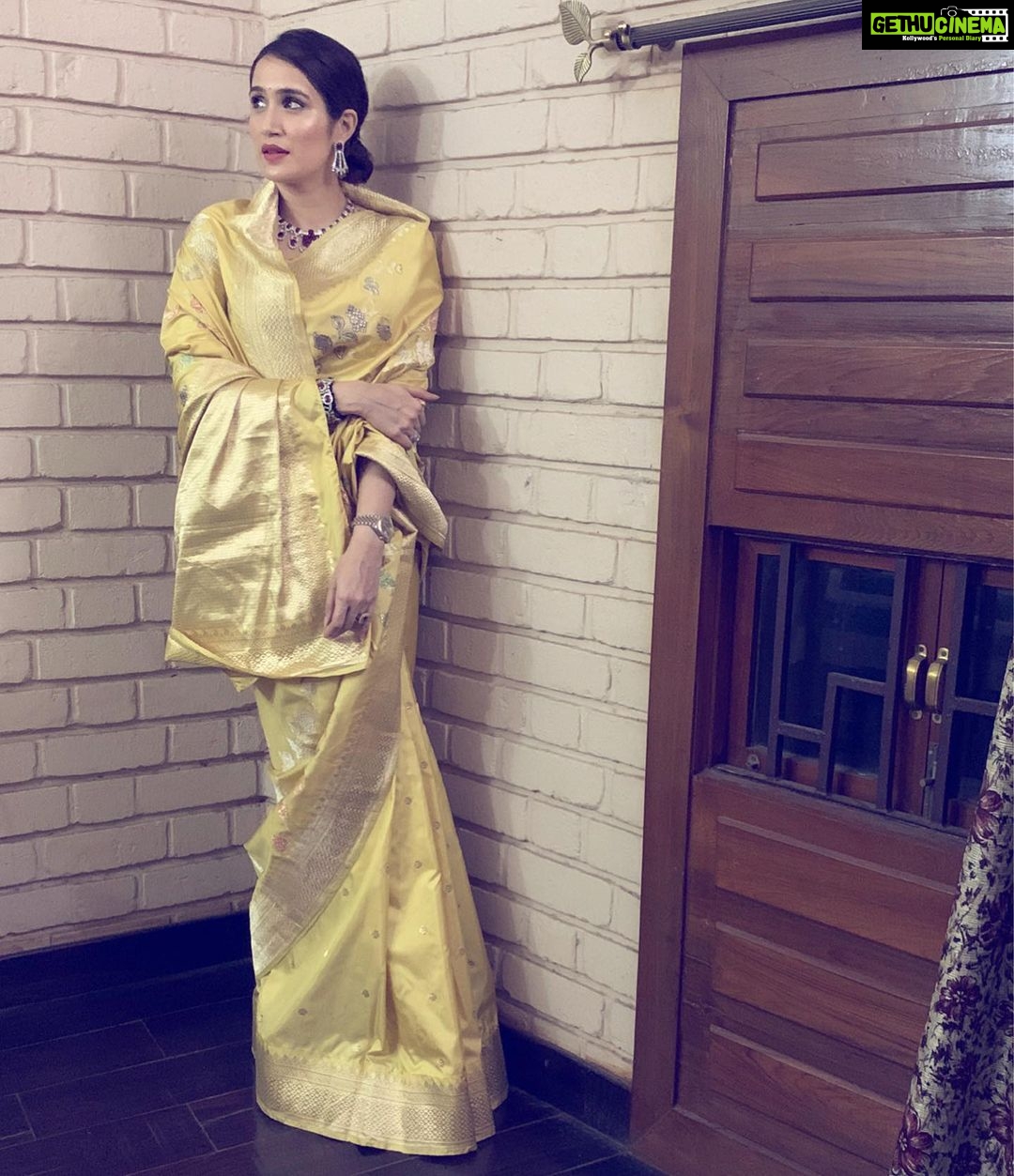 Sagarika Ghatge Instagram – Virendra’s wedding begins !! Kolhapur ...