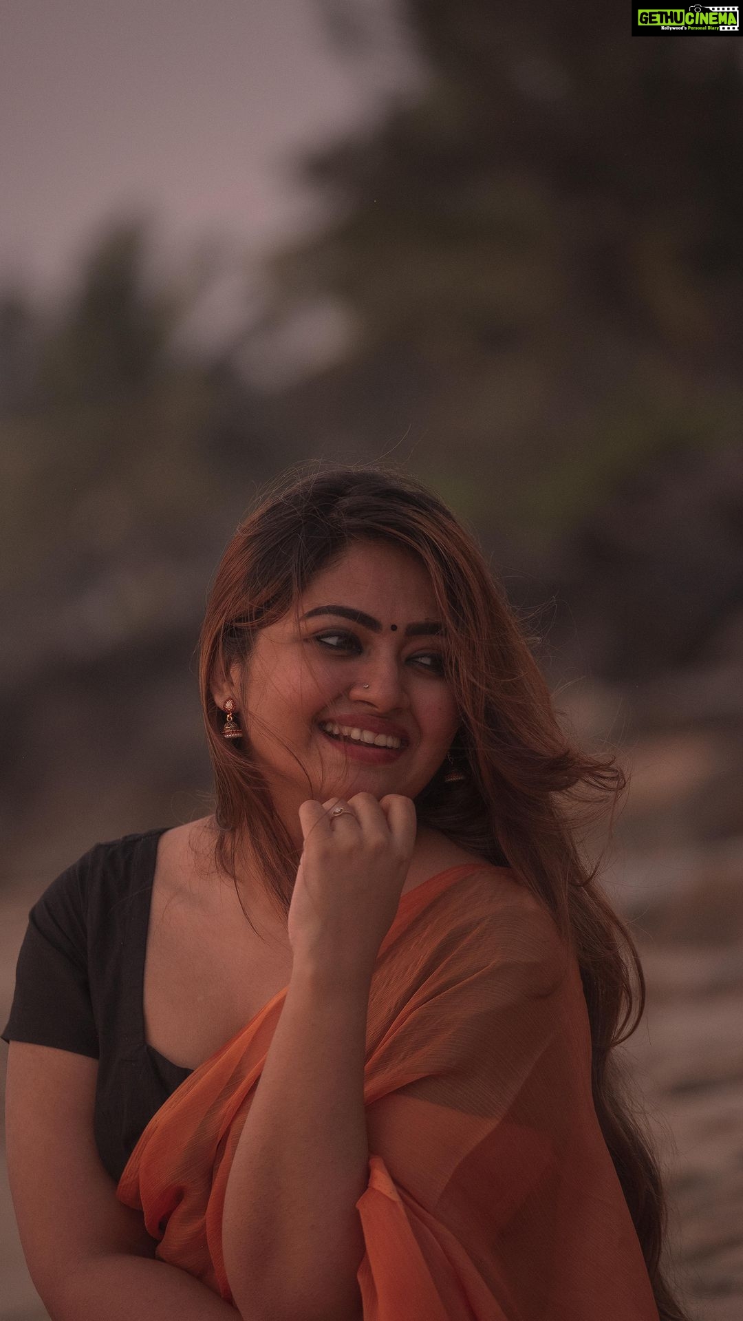 Actress Shaalin Zoya HD Instagram Photos and Wallpapers September 2023 ...