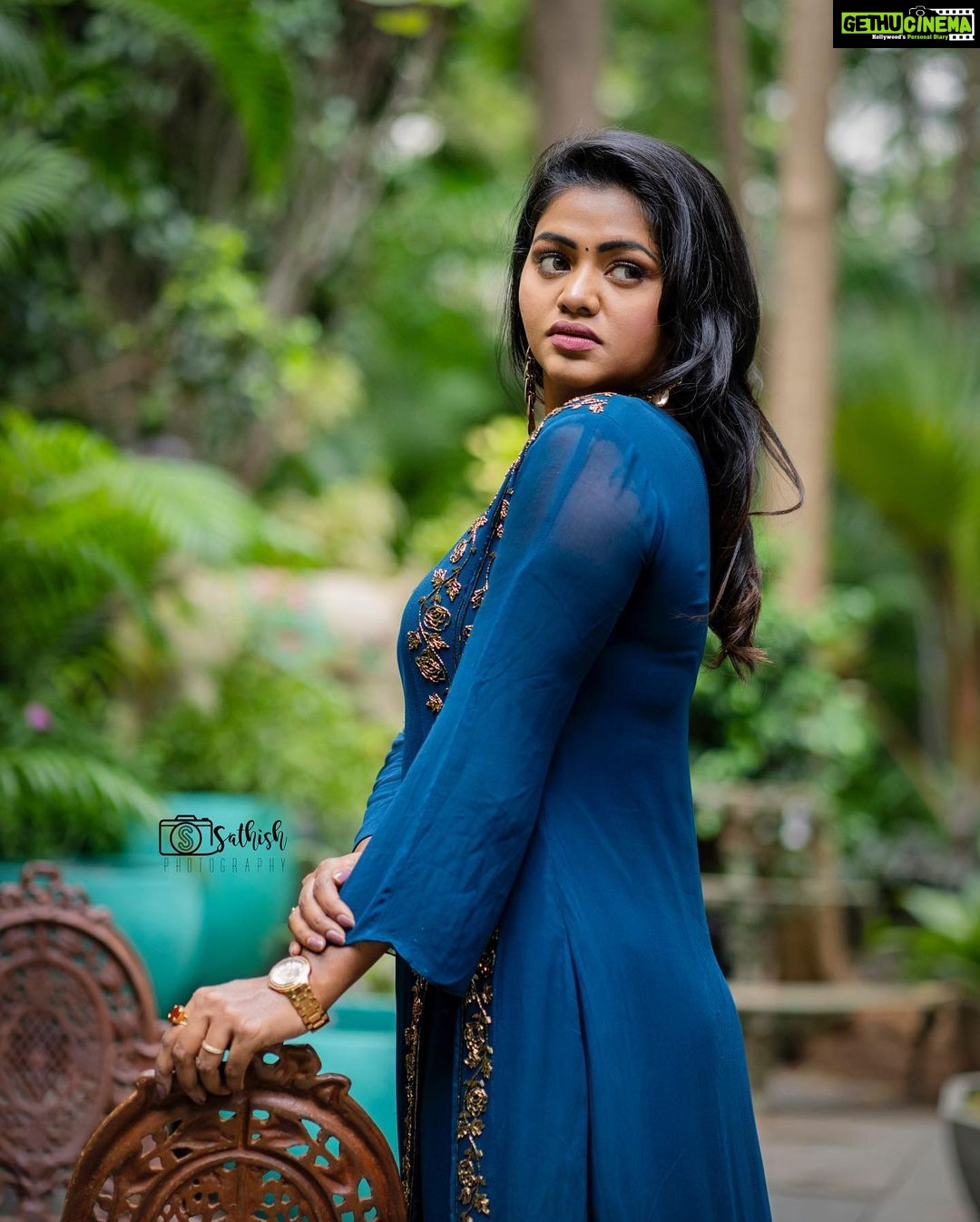 Actress Shalu Shammu HD Instagram Photos and Wallpapers April 2023 ...