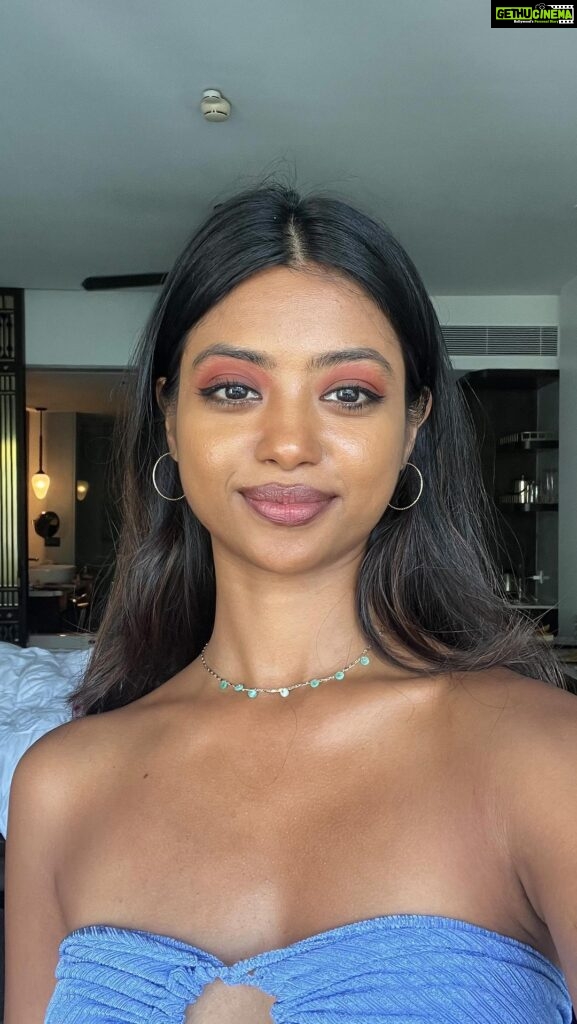 Actress Shaun Romy HD Instagram Photos and Wallpapers April 2023 ...