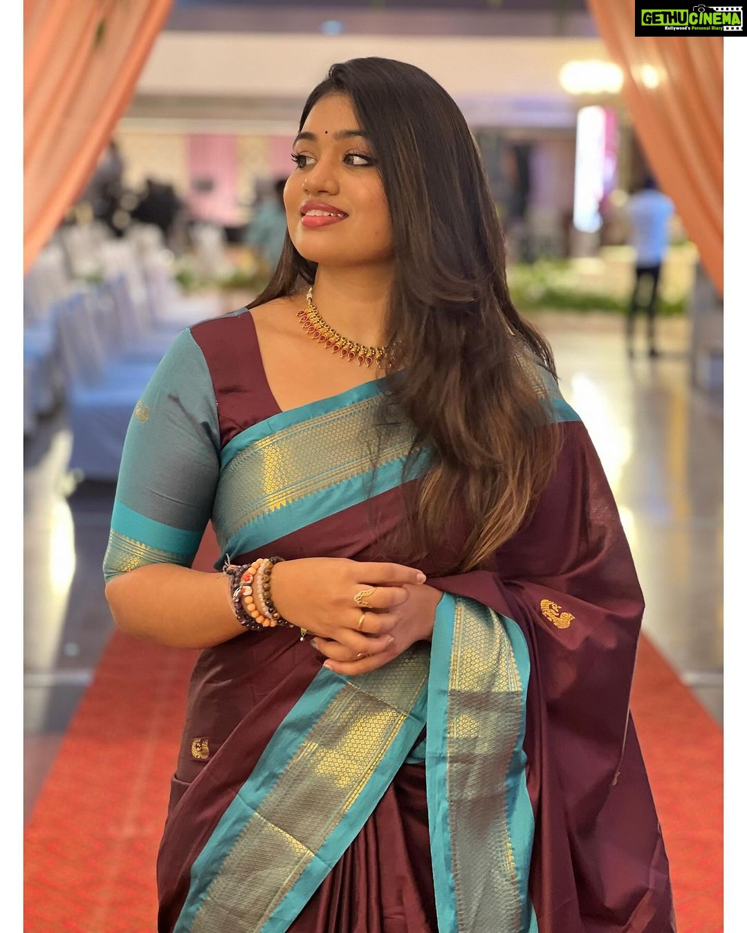 Srinisha Jayaseelan Instagram Saree😍 ️💜 Thank You