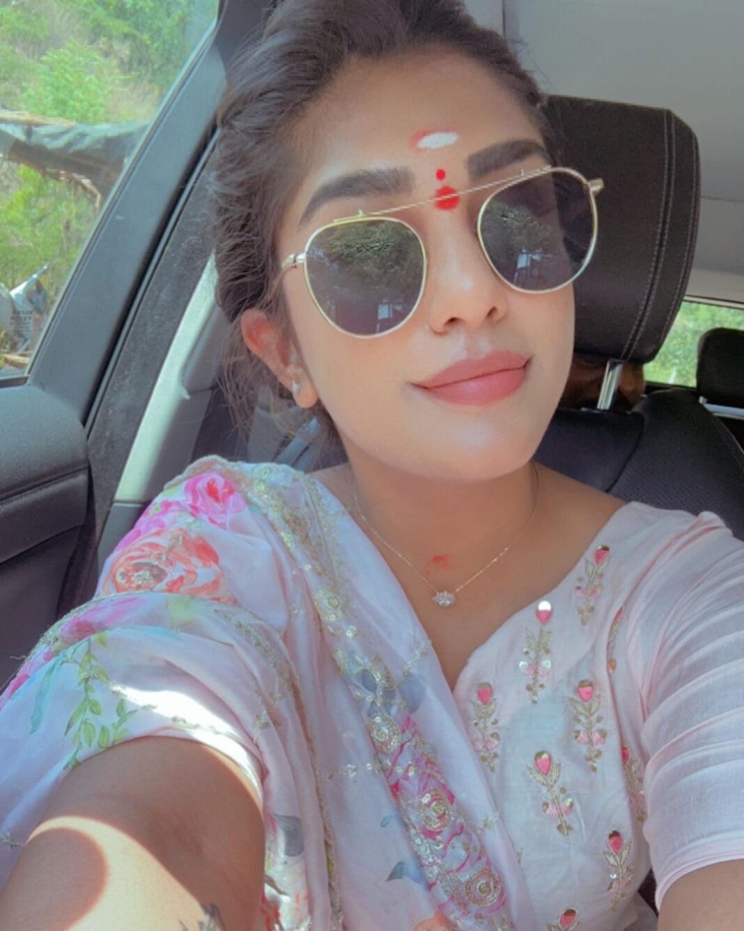 Actress Supritha HD Photos and Wallpapers July 2023 - Gethu Cinema