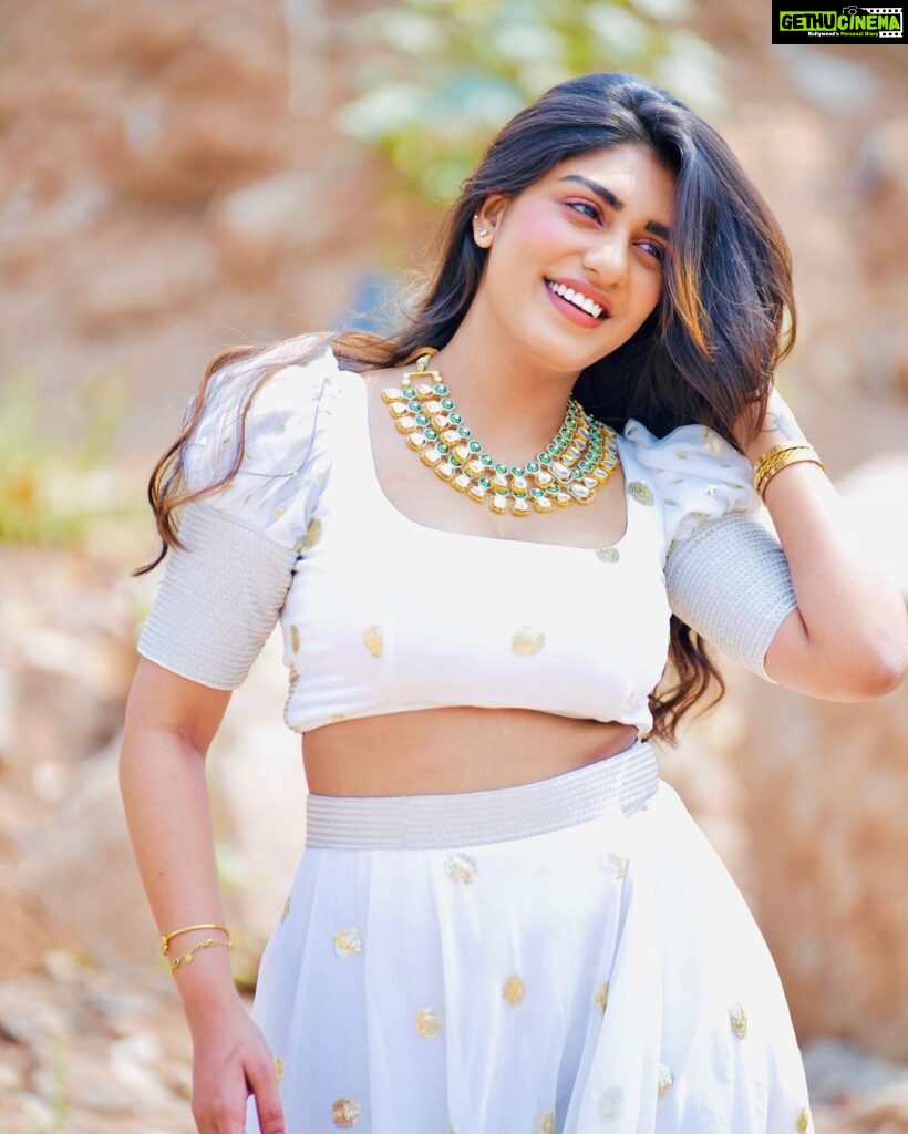 Actress Supritha HD Instagram Photos and Wallpapers March 2023 | Gethu ...