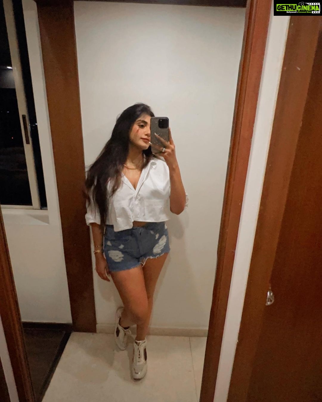 Actress Supritha HD Instagram Photos and Wallpapers August 2023 | Gethu ...