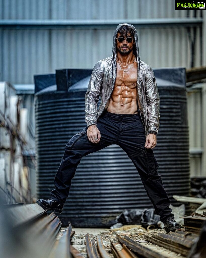 Actor Tiger Shroff HD Instagram Photos and Wallpapers August 2023 ...