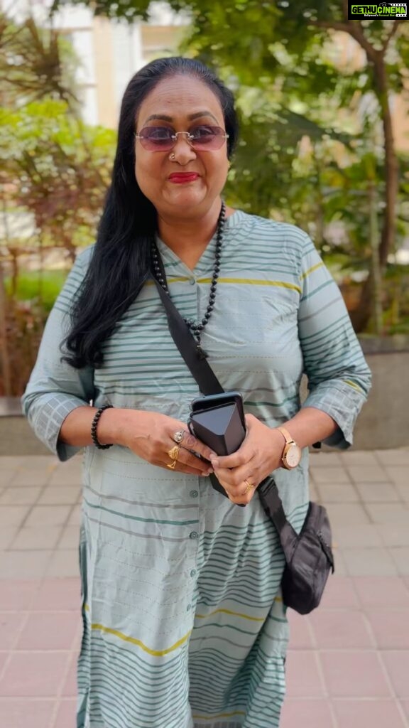 Actress Vanitha Vijayakumar HD Instagram Photos and Wallpapers ...