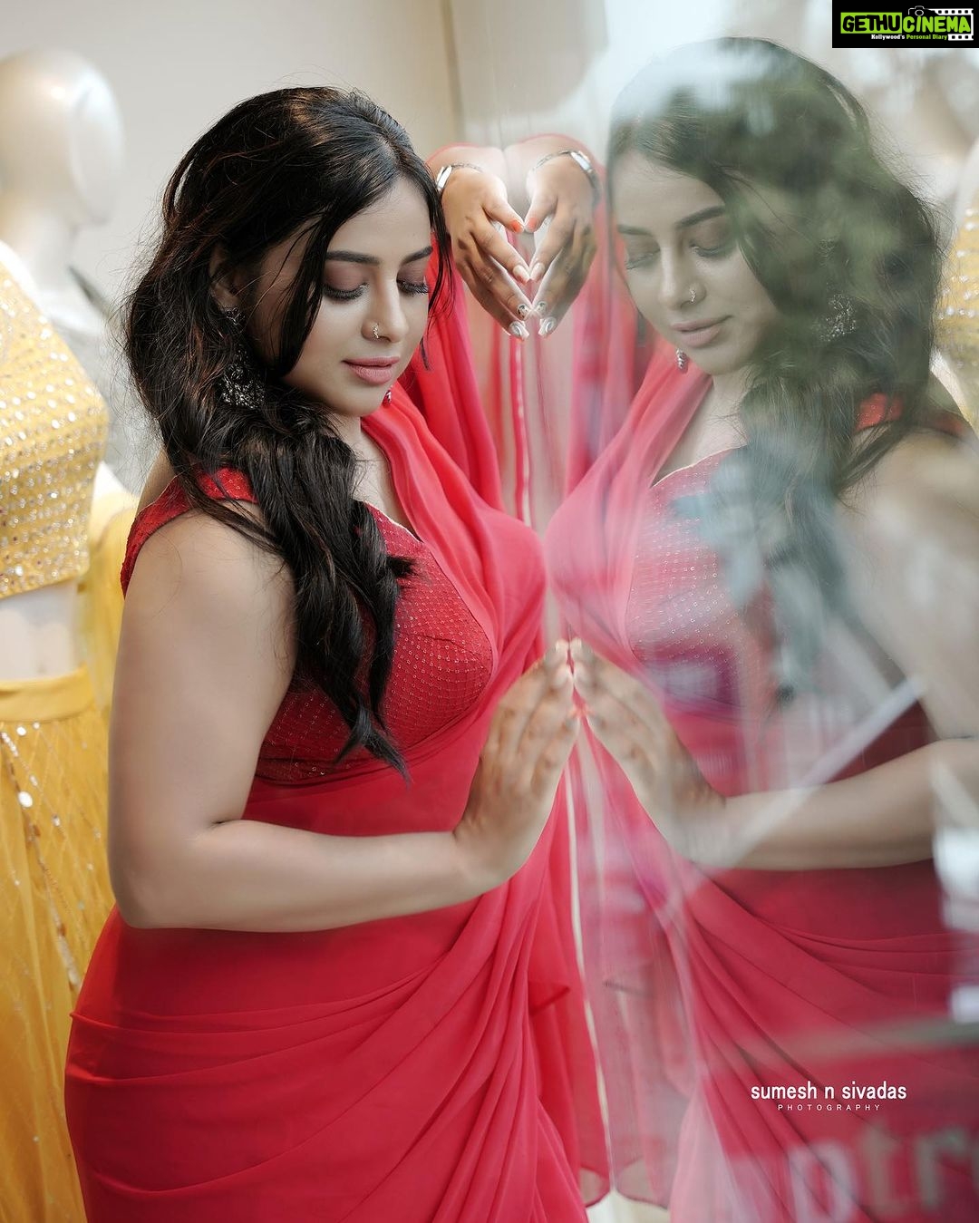 Actress Anna Rajan HD Instagram Photos and Wallpapers August 2023 ...