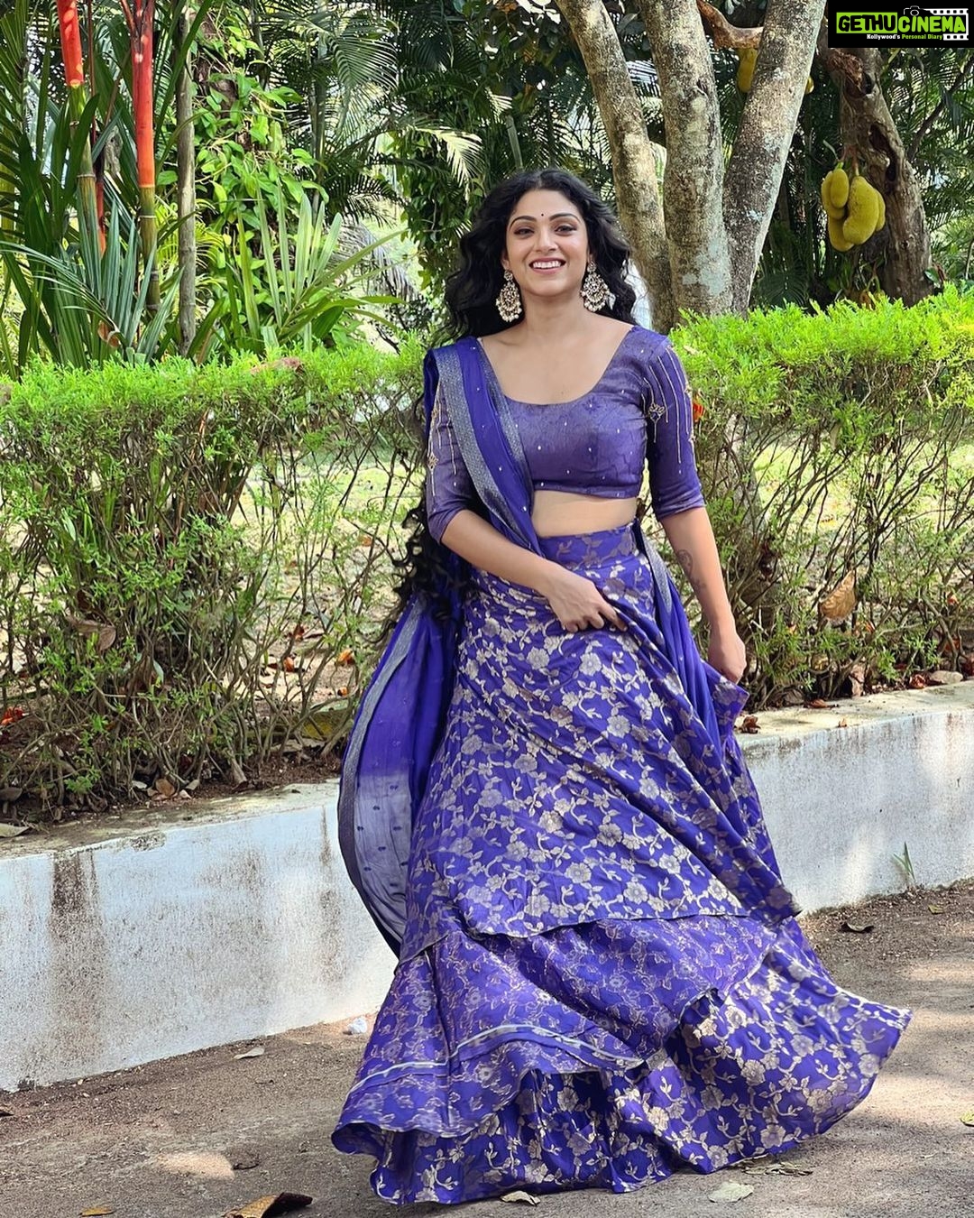 Actress Avanthika Mohan HD Instagram Photos and Wallpapers March 2022 | Gethu Cinema