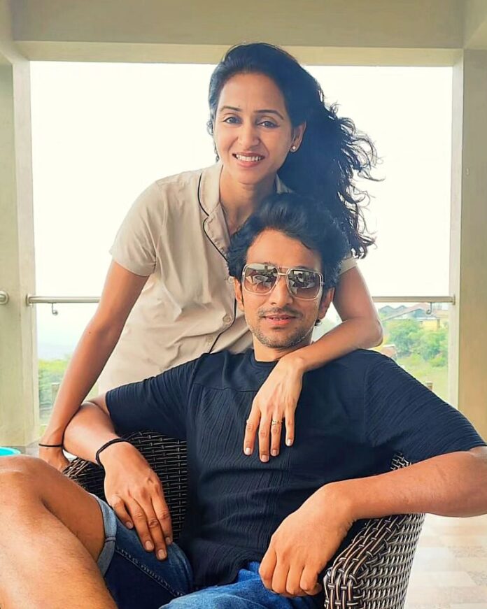 Actress Bhamini Oza HD Photos and Wallpapers October 2023 - Gethu Cinema