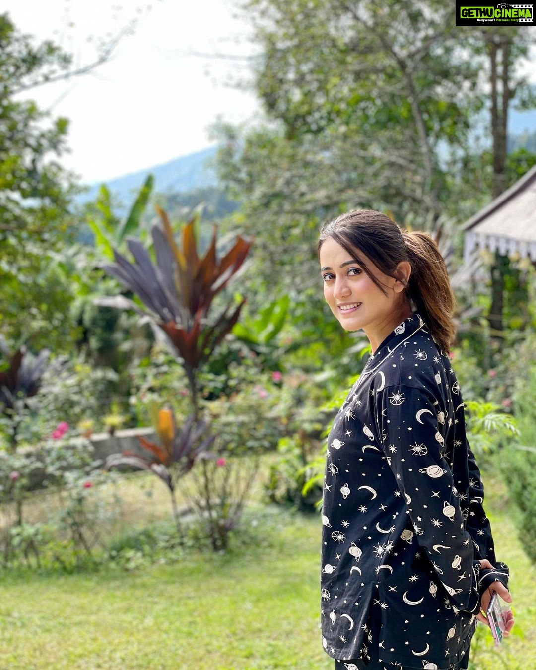 Actress Elina Samantray HD Instagram Photos and Wallpapers November ...