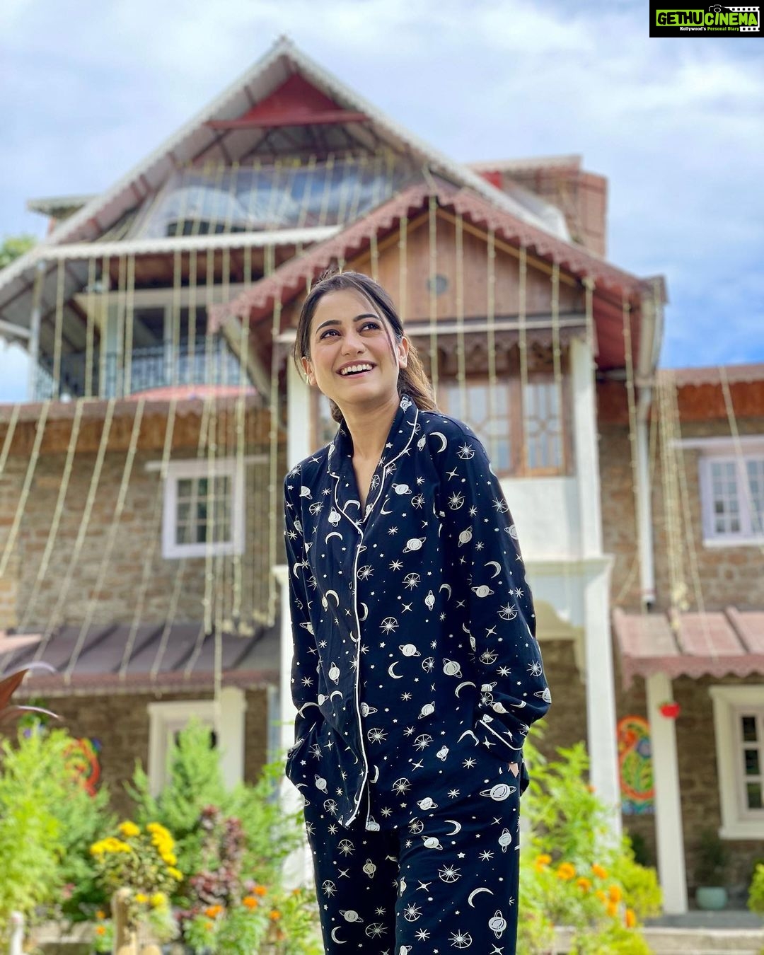 Elina Samantray Wiki, Biography, Age, Gallery, Spouse and more