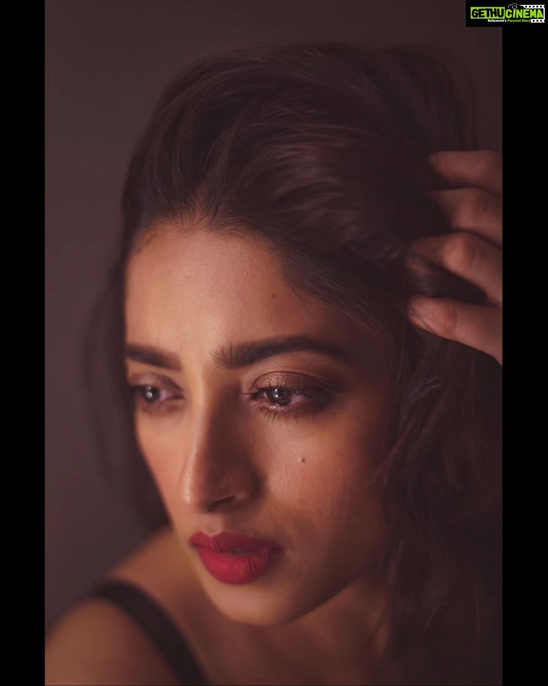 Ishaa Saha Instagram – Russian Red. | Gethu Cinema