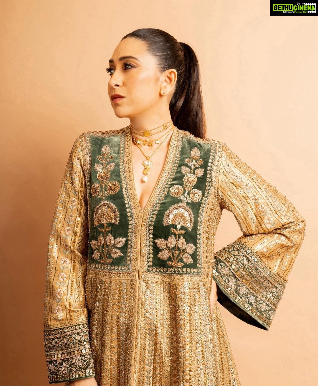 Karisma Kapoor Instagram – Glitz and Gold 🌟 | Gethu Cinema