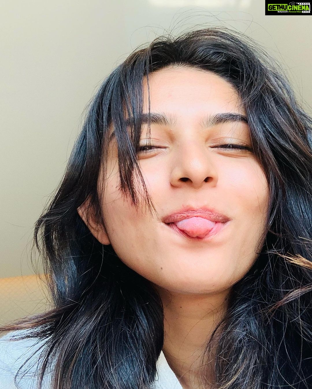 Actress Kayadu Lohar HD Instagram Photos and Wallpapers October 2023 ...