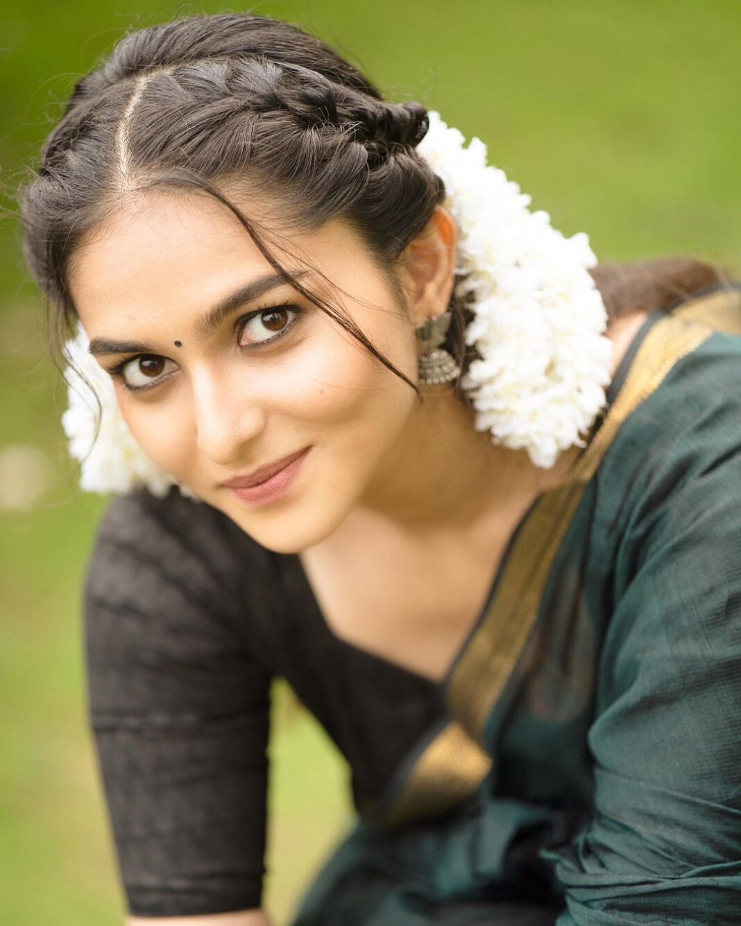 Actress Kayadu Lohar HD Photos and Wallpapers August 2023 | Gethu Cinema