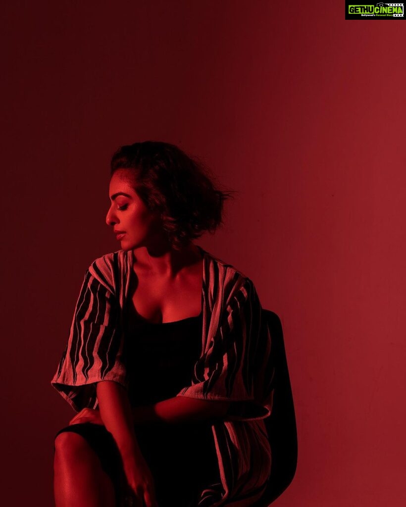 Actress Maira Doshi HD Instagram Photos and Wallpapers September 2023 ...