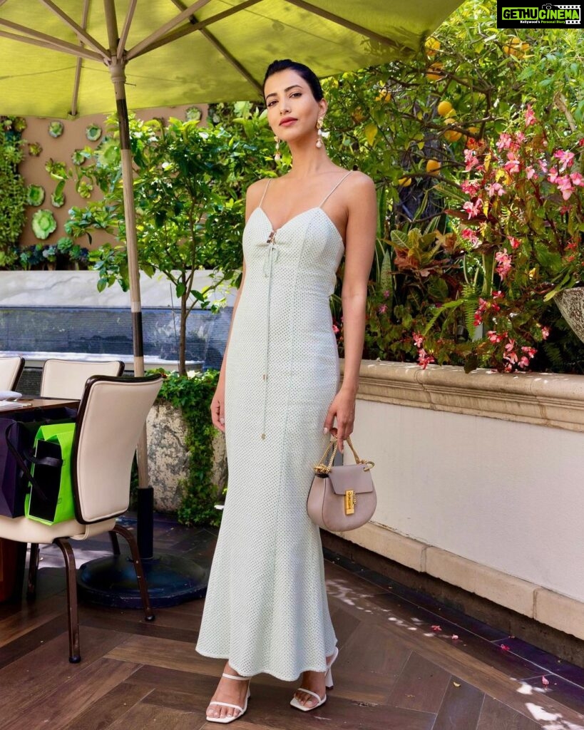 Actress Manasvi Mamgai HD Instagram Photos and Wallpapers June 2023 ...