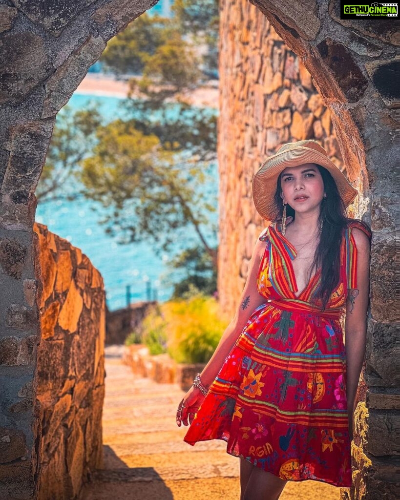 Actress Mitali Mayekar HD Instagram Photos and Wallpapers June 2023 | Gethu Cinema