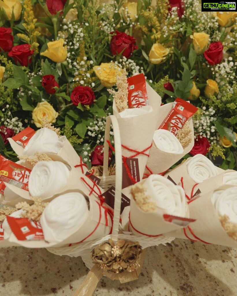 Actress Muktha HD Instagram Photos and Wallpapers September 2023 ...