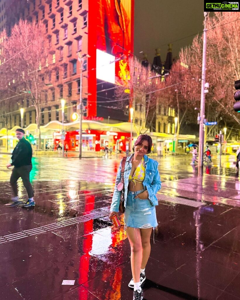 Actress Nayani Pavani HD Instagram Photos and Wallpapers September 2023 ...