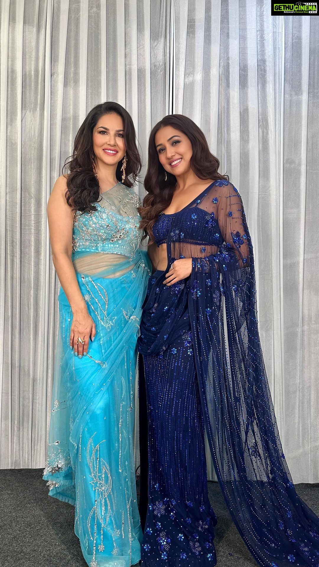 Singer Neeti Mohan HD Instagram Photos and Wallpapers October 2023 ...