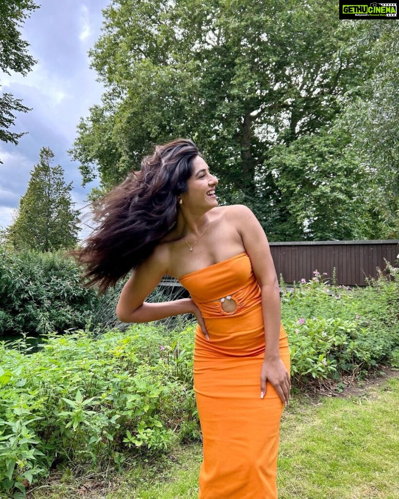Actress Neha Khan HD Instagram Photos and Wallpapers October 2023 ...